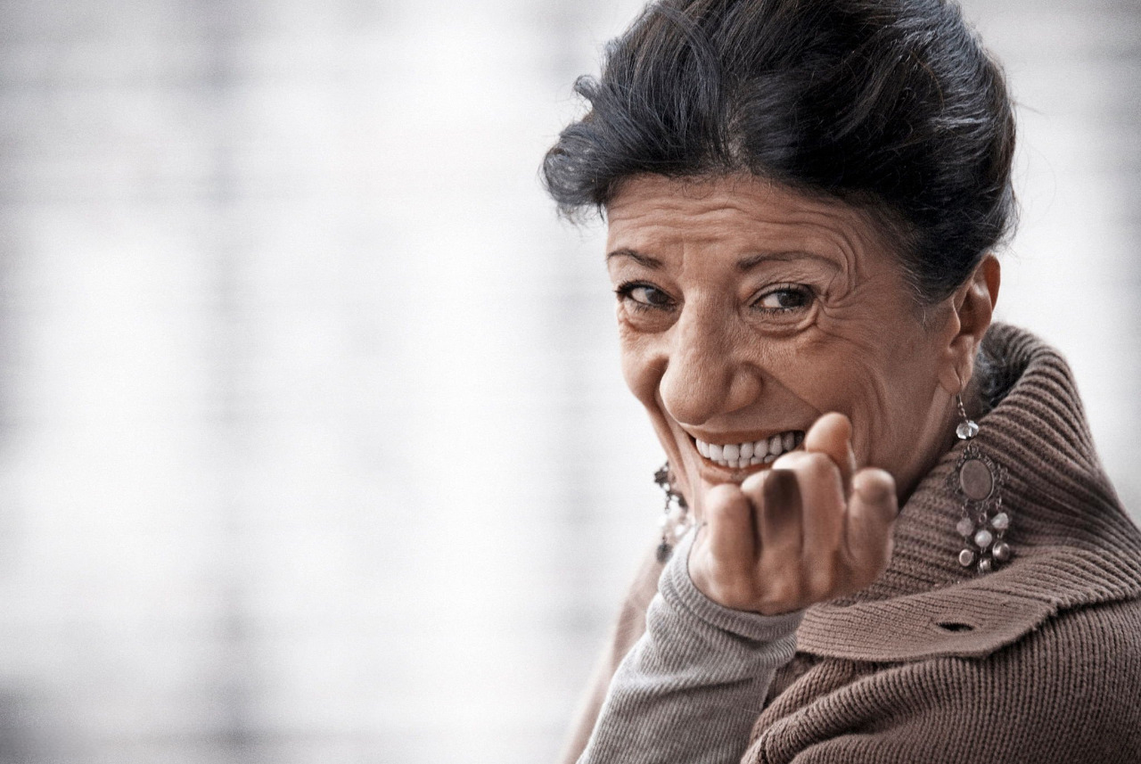 Icône de la télévision, de la chanson, de l'humour et du cinéma : Adieu ...