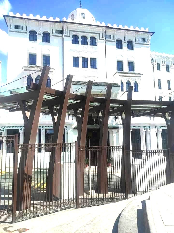 Quand un fleuron architectural reste clos à Constantine : L ...