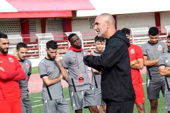 ASO Chlef : Le coach Samir Zaoui suspendu un mois - El Watan